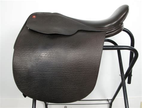 20 M ASC L R Louisville DS 2020 Model Showcase Tack