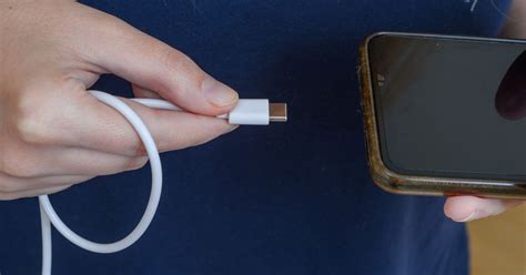 Eu Adopts Universal Usb C Standard To Streamline Device Charging