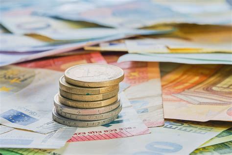 Inflazione A Dicembre A Ricaduta Di Euro Annui A Famiglia Borderline