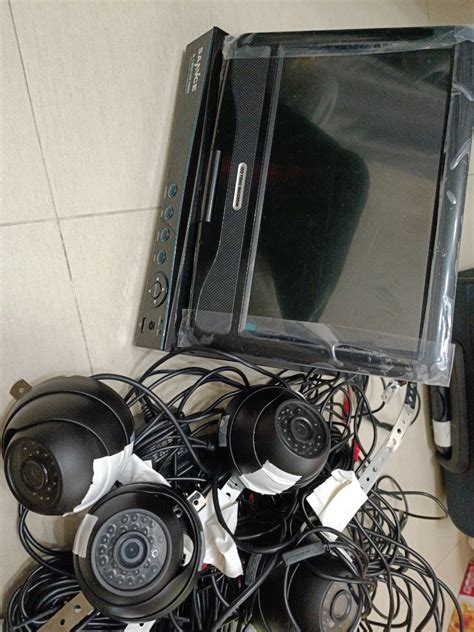 防盜攝錄裝置連四個鏡頭 電腦＆科技 商務用科技產品 Carousell