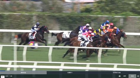 沙田馬場騎師陳嘉熙出閘墮馬 「戰鬥英雄」無策騎下包尾變首名衝線 星島日報