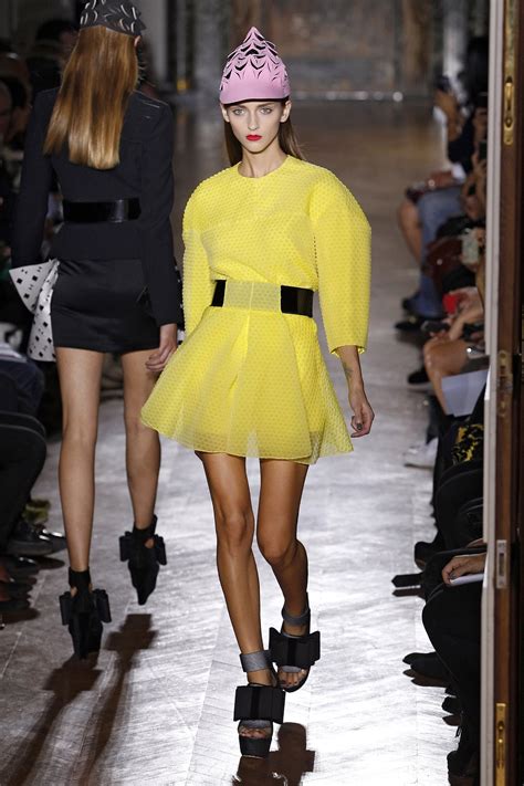 John Galliano Ready To Wear Fashion Show Collection Spring Summer 2014