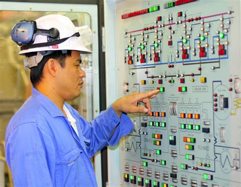 What Does A Technical Engineer Do With Pictures