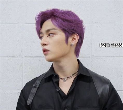 Purple Hair Lee Know — Peinados Pelo Pelo Morado