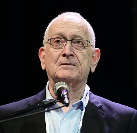 עמוס שוקן בהתבטאות מקוממת בנימין נתניהו בוגד בעם היהודי ערוץ 14 C14