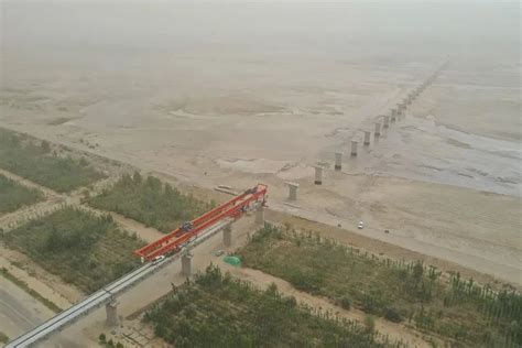 【地表最強“閉環”，世界首條環沙漠鐵路，央企建造！】6月16日 Peoples Dailyoverseas