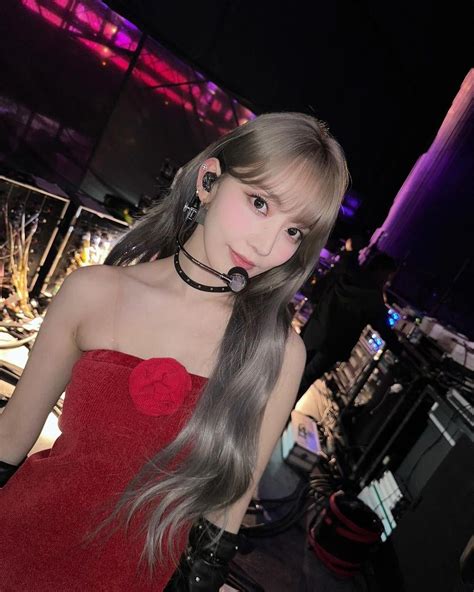 231224 Miyawaki Sakura Instagram Update Rlesserafim