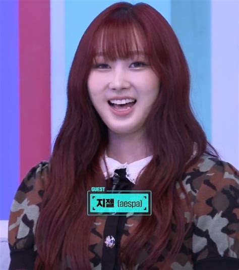 Giselle Live Tiktok With Somi Somi Guest Giselle