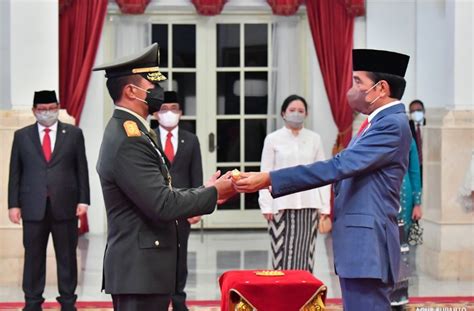 Tugas Berat Panglima TNI Baru Di Tahun Politik