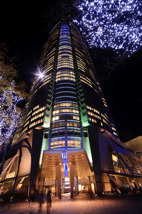 東京推薦必去景點六本木之丘森大樓52F TokyoCityView展望台夜景 林氏璧和美狐團三狐的小天地