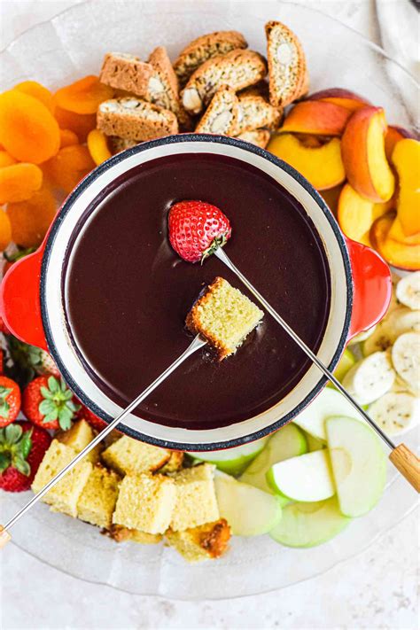 Chocolate Fondue Irresistible Tips For The Perfect Dip The