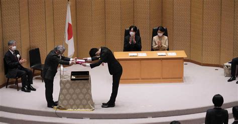 秋篠宮ご夫妻、若手研究者とご懇談 産経ニュース