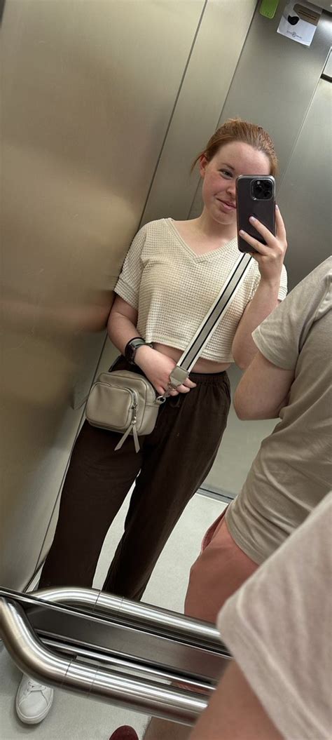 Elevator Selfie 🤳