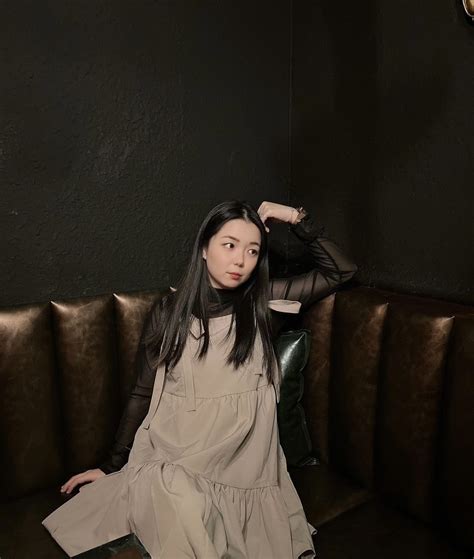 無論妳想不想走入婚姻， 都要成為自己最強的後援， 原因無他， 自己一個人當然要好好過， 兩個人在一起，妳也要有本事， 才有力量同舟共濟。 女人