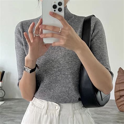 그리니스튜디오 탄탄한이너니트 4컬러 24 반소매 베이직 심플 반 목폴라 니트