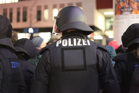 Herrmann Keine Notwendigkeit Für Rassismus Studie Bei Polizei Zaronews