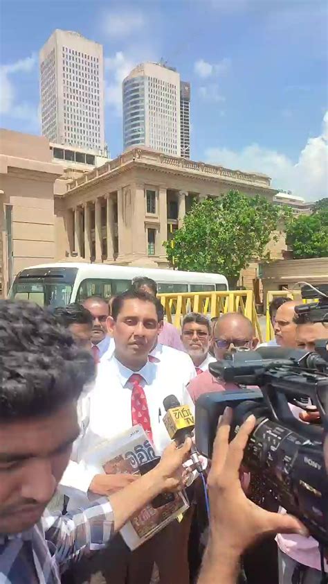 වෘත්තීයවේදීන්ගේ වෘත්තීය සමිති එකමුතුව සහ ගරු ජනාධිපතිතුමා අතර පැවති