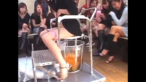 Humantoilet Drowning In Piss