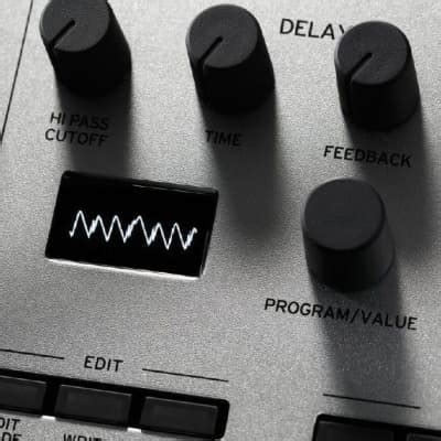 Korg Minilogue Voice Analog Polyphonic Synthesizer Reverb