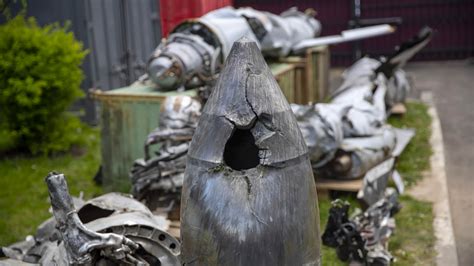 Ukraine Shoots Down Russias Unstoppable Kinzhal Missiles Zeihan On