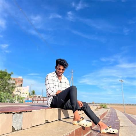 🔰𝔸ℝ𝔸𝕍𝕀ℕ𝔻🔰 Aravind 18 On Threads
