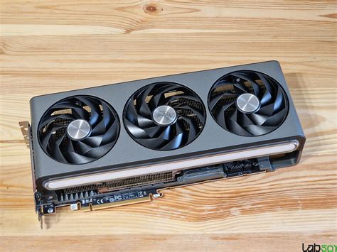Lab501 Review Sapphire AMD Radeon RX 7900XTX Nitro Vapor X