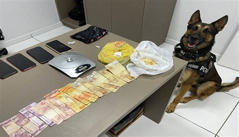 Três pessoas são presas por envolvimento o tráfico de drogas na região Grupo RBJ de