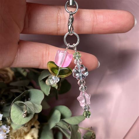 Cute Glass Bead Keychain Sterling Silver Pink Tulip Flower Pink Star