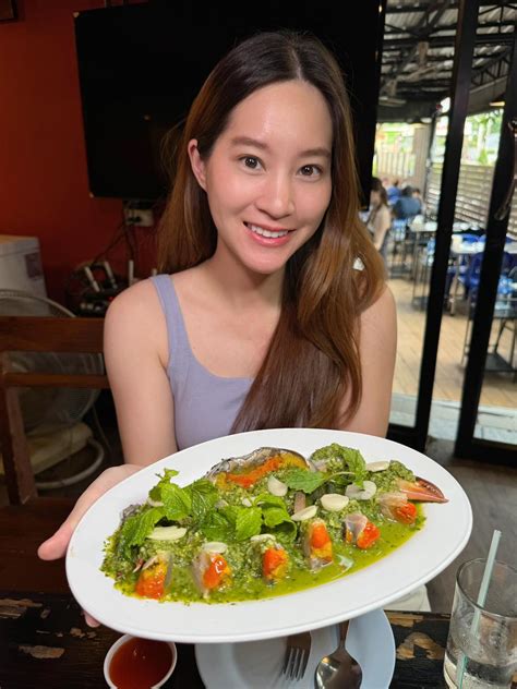 ข้าวต้มเจ้าเก่าแก่ถนนเสรีไทย Orn The Table อรพากิน