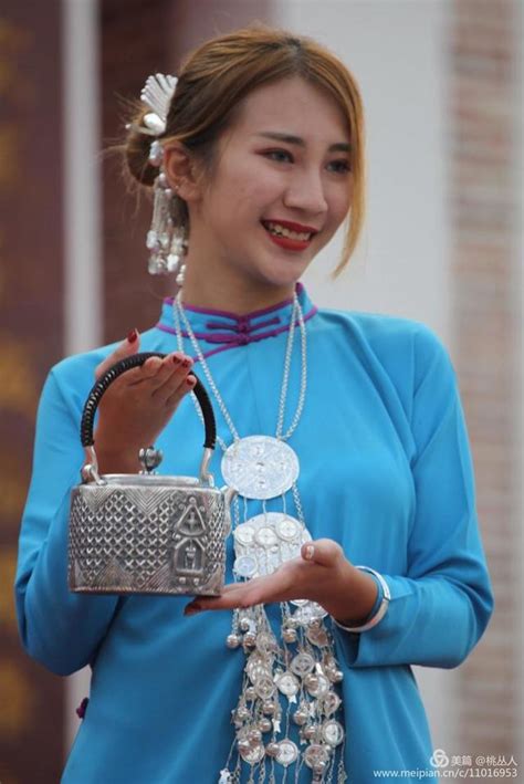 民族風情濃郁的服裝文化 每日頭條