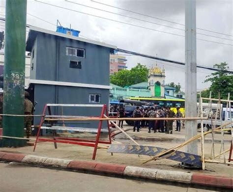 ဗဟန်းမြို့နယ်၊ လင့်လမ်းနှင့် ဓမ္မစေတီလမ်းထောင့်ရှိ စစ်ကောင်စီ၏ လုံခြုံရေး ကင်းတဲကို ဖောက်ခွဲတိုက