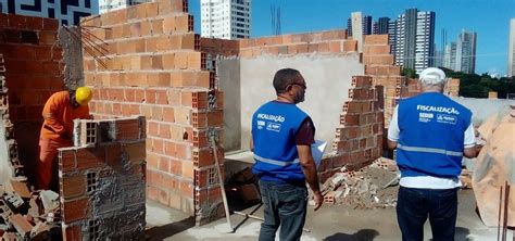 Prefeitura derruba pavimento de obra irregular próximo ao Terreiro da Casa Branca Metro