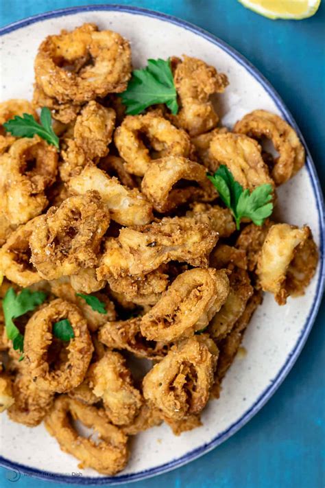 Greek Fried Squid Recipe Fried Calamari Recipe Mediterranean Icdk