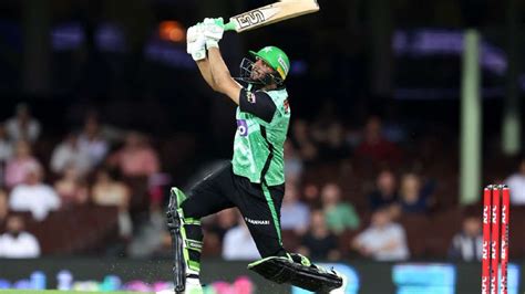 Former Pakistan All Rounder Imad Wasim Sets New Record In T20 Cricket