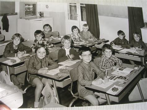 Photo De Classe Ce1 Ecole Des Garcons De 1976 Ecole De Garçons