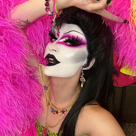 Instagram Drag Makeup Queen Makeup Drag Queen Makeup