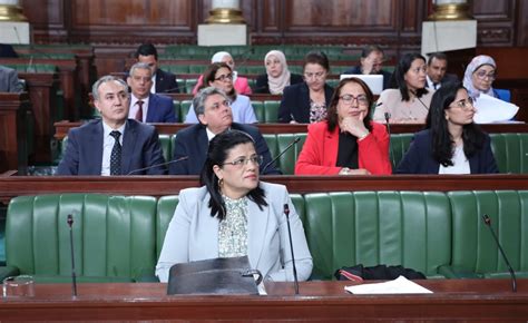 Le Parlement adopte un projet de loi relatif à un accord de prêt de 500