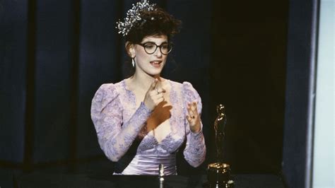 La Historia De Marlee Matlin La única Actriz Sorda Que Ganó Un Oscar