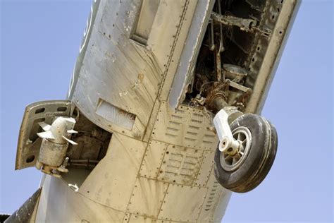 Plan Rapproch Du Train D Atterrissage D Un Avion Image Stock Image