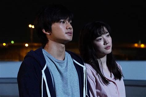 永野芽郁と北村匠海が接近 映画『君は月夜に光り輝く』新場面写真 Cinra