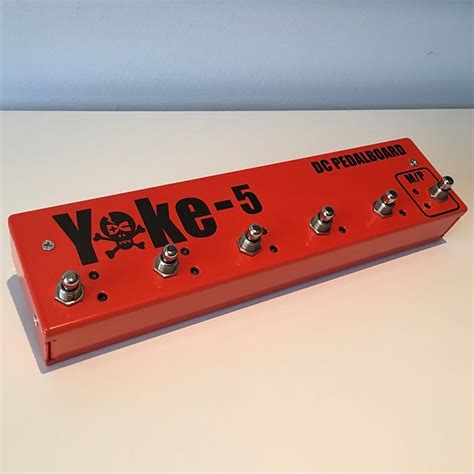 Dc Pedalboard Yoke 5 Programmable Loop Switcher Reverb