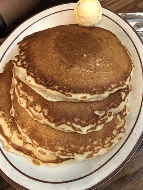 VIPS CAFE Updated October Photos Reviews Ventura Blvd Tarzana