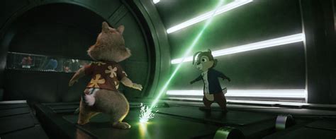Os desenhos estão sumindo no novo trailer de Tico e Teco Defensores da Lei