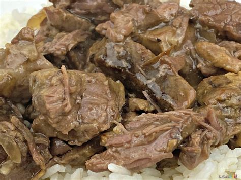 Best Slow Cooker Beef Tips And Rice Recipe Bullocks Buzz