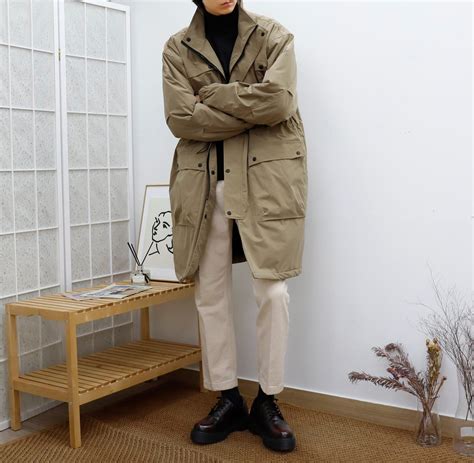 히즈핏 오버한 핏감의 롱한 기장감👌 본딩 처리되어 따듯하게 즐기는😎 데일리 캐주얼 야상 자켓👍