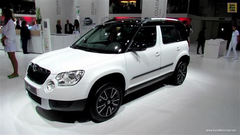 2012 Skoda Yeti - Exterior/Interior Walkaround - 2012 Paris Auto Show ...