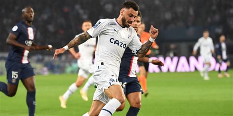 Olympique De Marseille Lens Jonathan Clauss Un Joueur Au Parcours