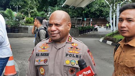 Kkb Minta Sejumlah Syarat Bebaskan Pilot Susi Air Dw