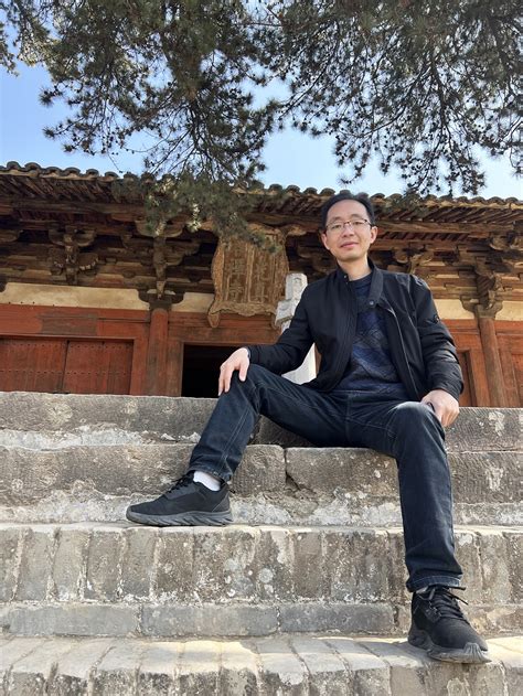 教师风采——黄炜