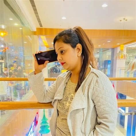 MONIKA RAJPUT🌹🥰 (@crush_monika2815) • Threads, Say more